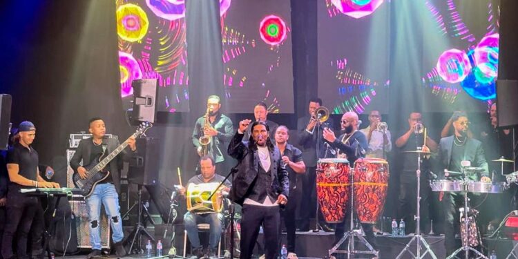 Omega “El fuerte” encendió oficialmente la Navidad de Jet Set Club - La ...